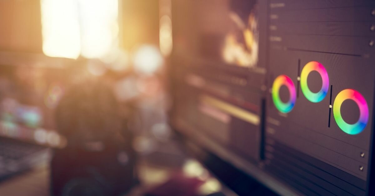 Best Monitor With Speaker – Find The Best Monitor You Are Looking For